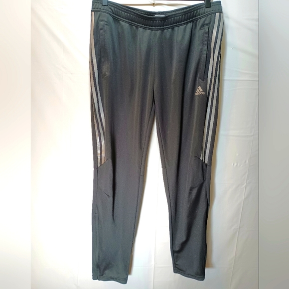 adidas | Pants & Jumpsuits | Adidas Xl Climacool Joggers Fitted Ankles With The Stripes Partway ...